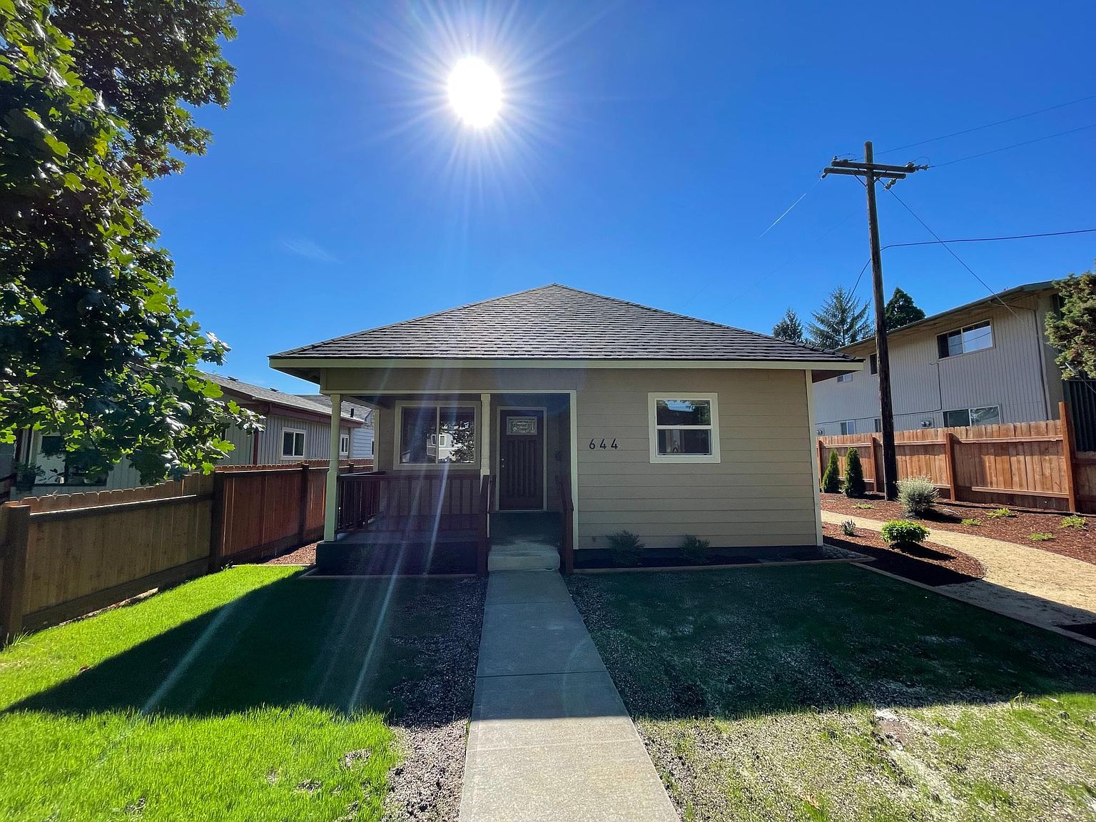 644 Mill St, Springfield, OR 97477 | Zillow