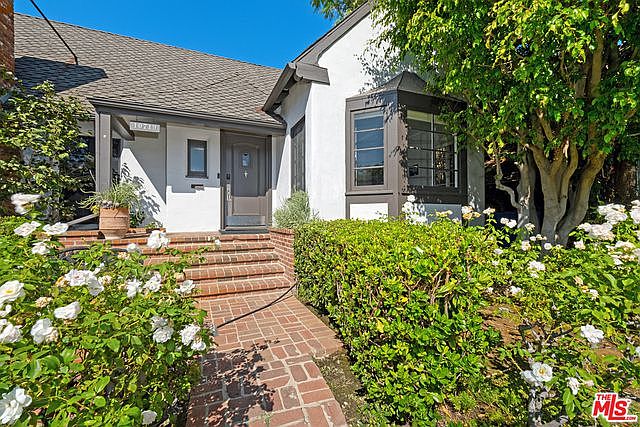 10719 Le Conte Ave, Los Angeles, CA 90024 | Zillow