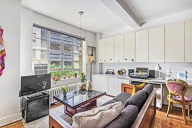 140 East 40th Street in Murray Hill : Sales, Rentals, Floorplans ...
