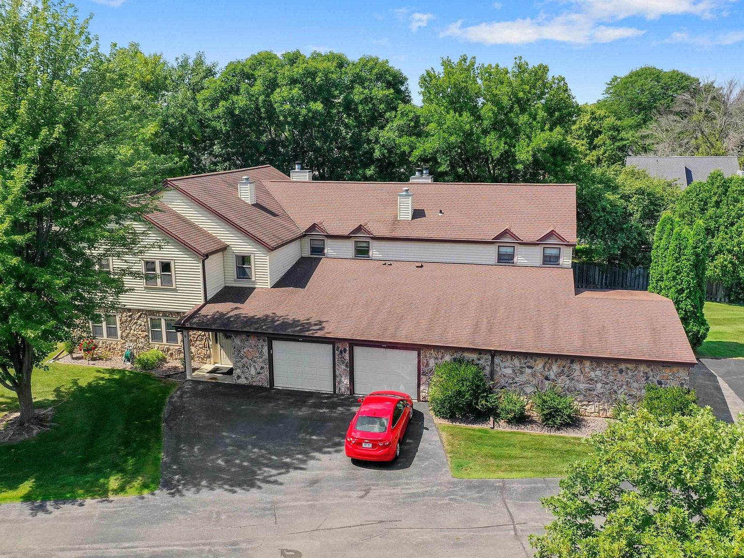 1820 Ridgeway Dr, De Pere, WI 54115 | Zillow