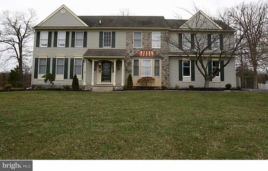 16 Ivy Ln, Wrightstown, NJ 08562 | Zillow