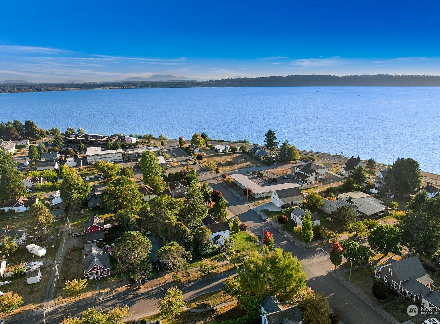 311 Cherry St, Blaine, WA 98230 | Zillow