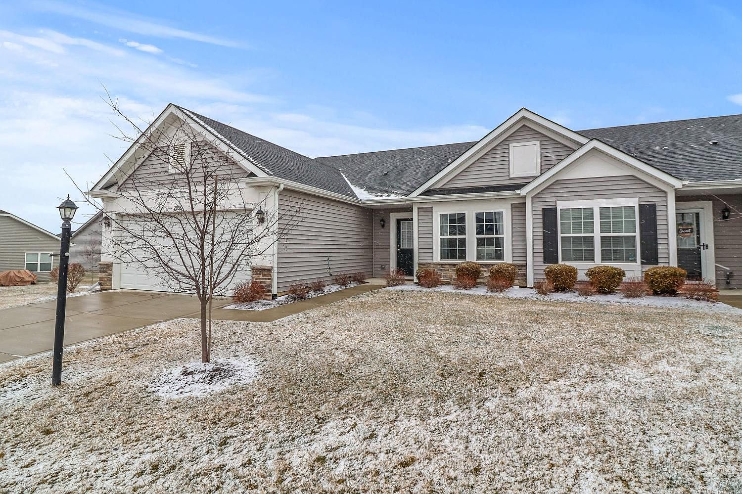 2956 Blue River Rd, Valparaiso, IN 46385 | Zillow