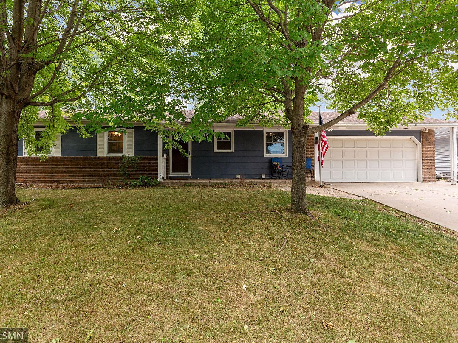 2182 Maple Ln E, Maplewood, MN 55109 | Zillow