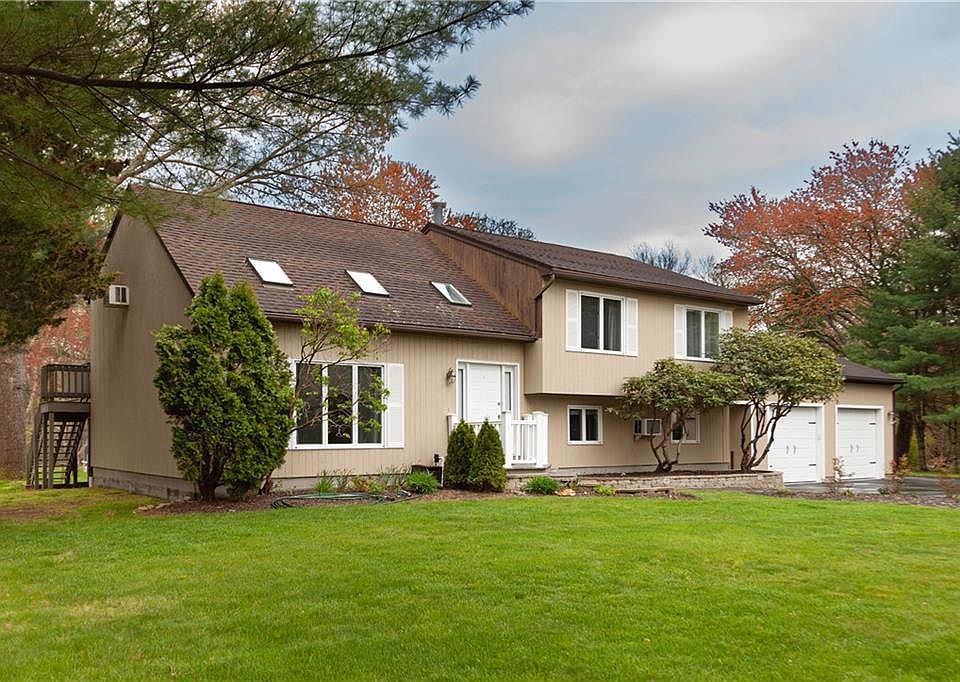 32 Anchor Way, North Kingstown, RI 02852 | MLS #1334432 | Zillow