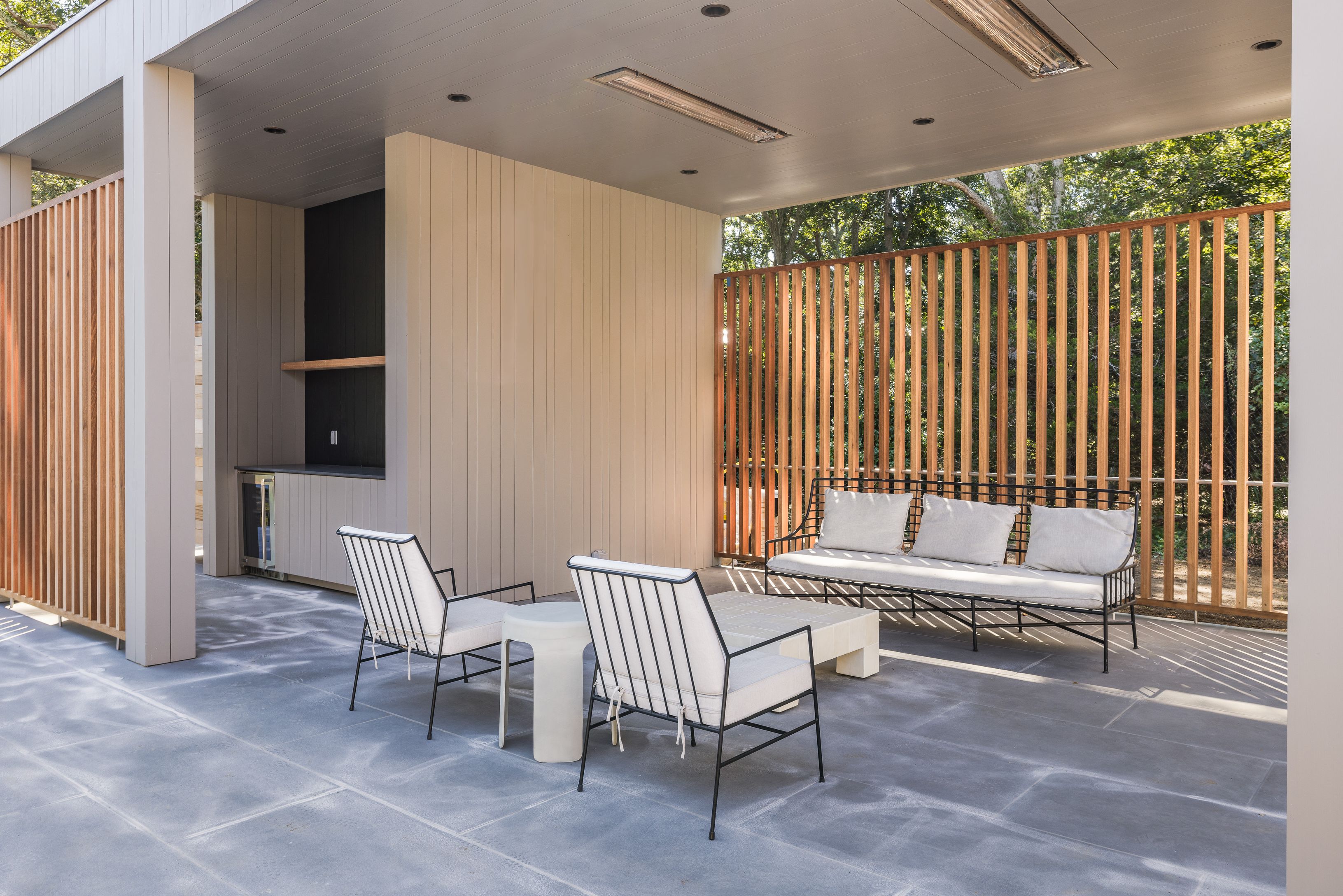 34 Ashwood Ct, Amagansett, NY 11930 | Out East