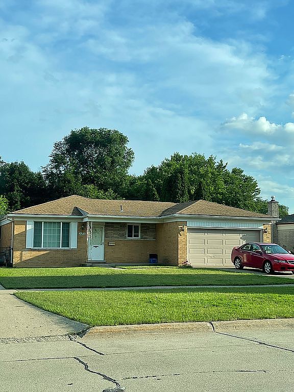 2042 Common Rd, Warren, MI 48092 | Zillow