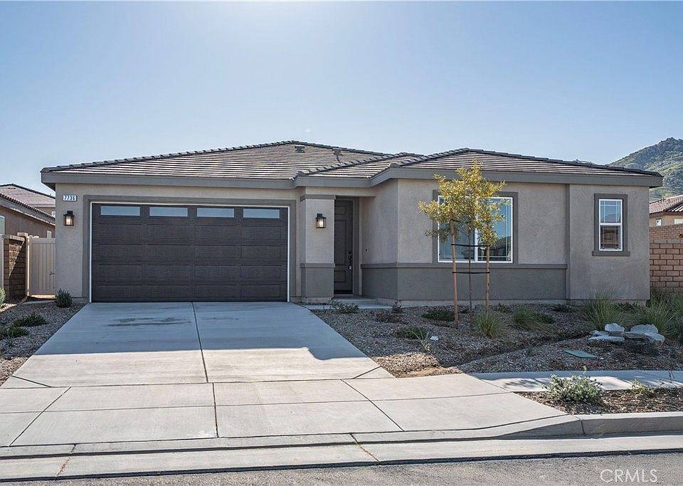 7736 Nectarsweet Dr, Riverside, CA 92507 | Zillow
