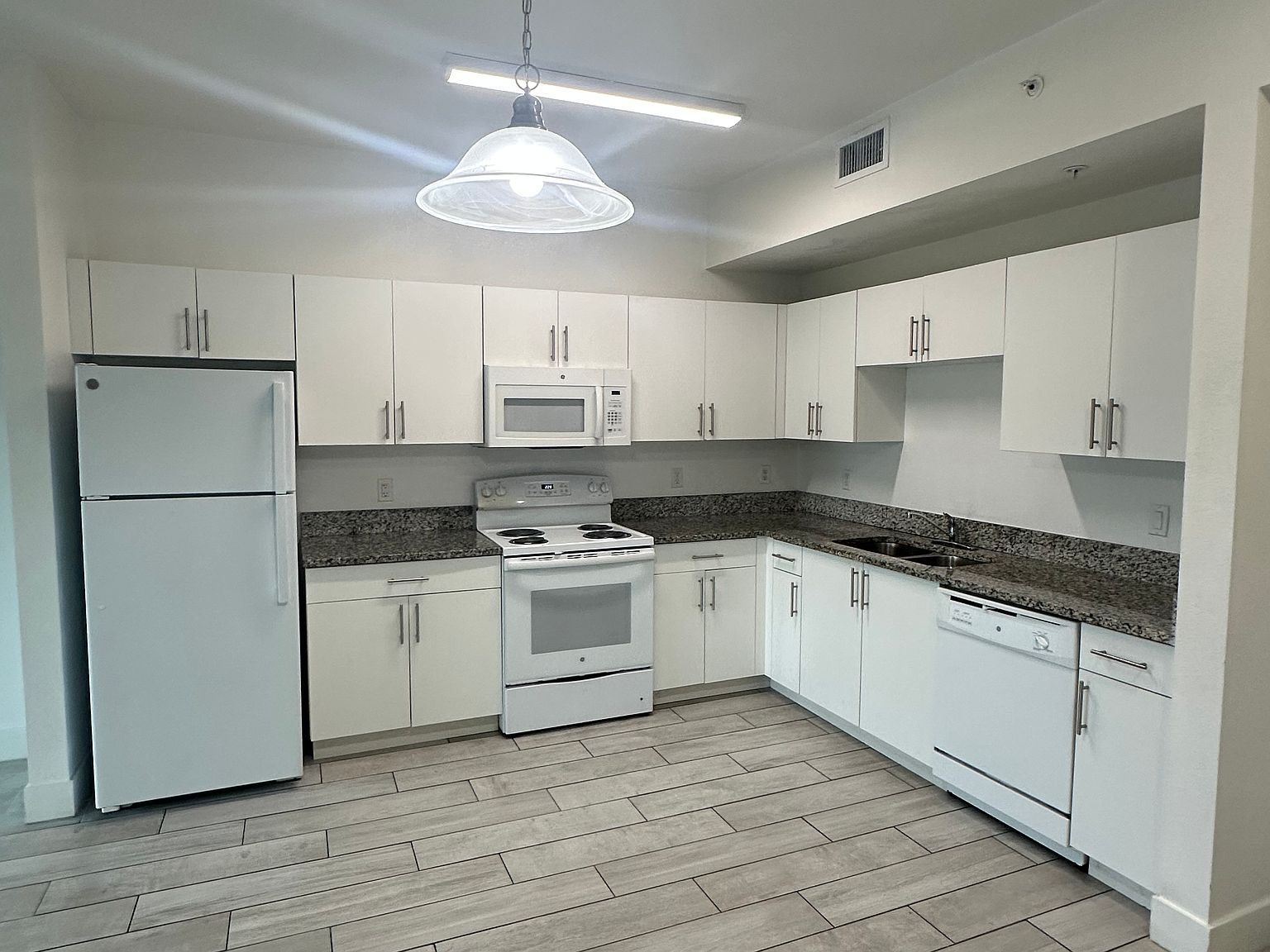 14750 SW 264th St APT 312, Homestead, FL 33032 | Zillow