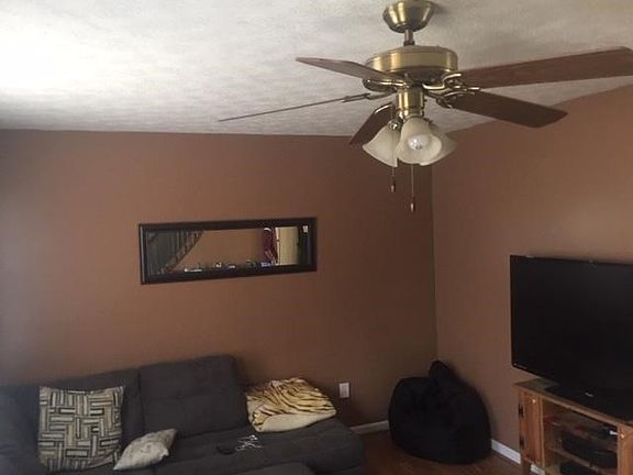 9071 Chriscoe Ln, Gloucester, VA 23061 | Zillow