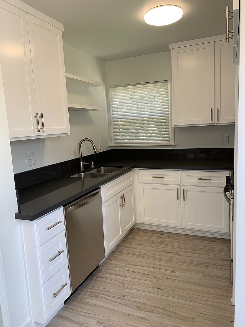 2156-2160 N Earl Ave #2156-D, Long Beach, CA 90806 | Zillow