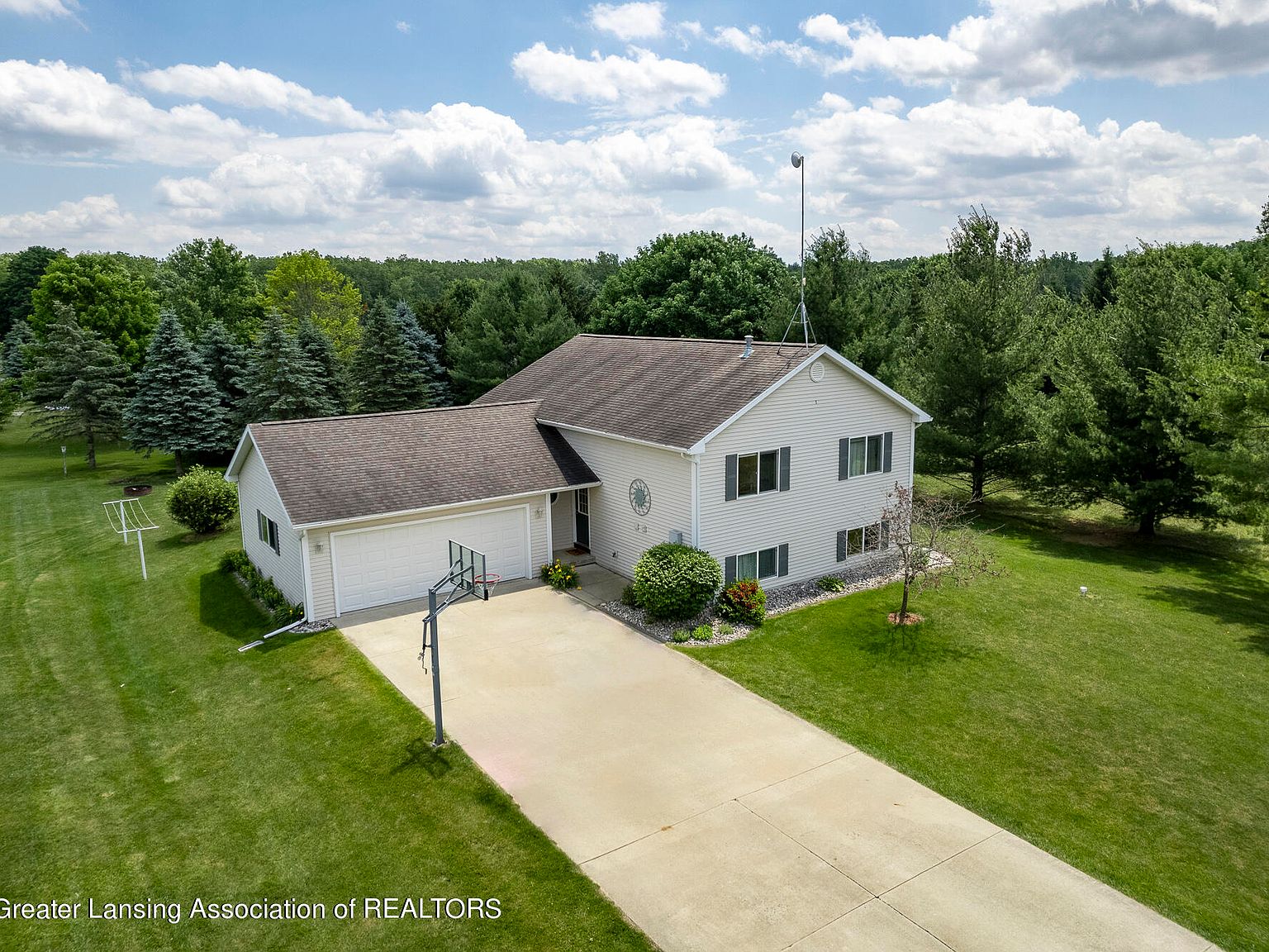 9169 S Butler Rd, Perrinton, MI 48871 | Zillow