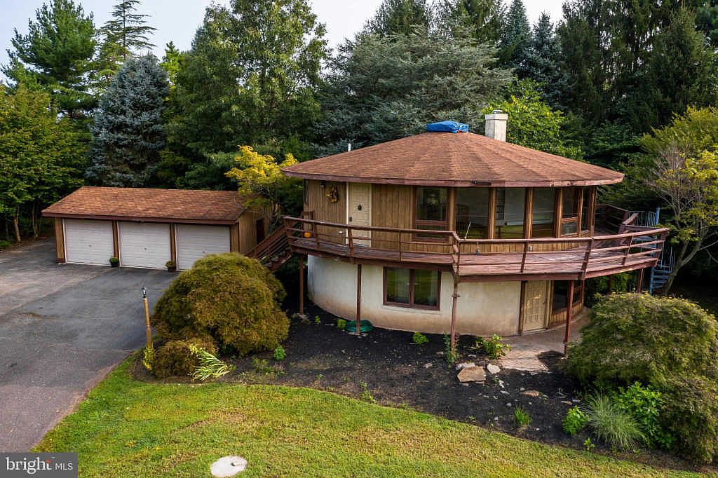 224 Brownbacks Church Rd, Spring City, PA 19475 | Zillow