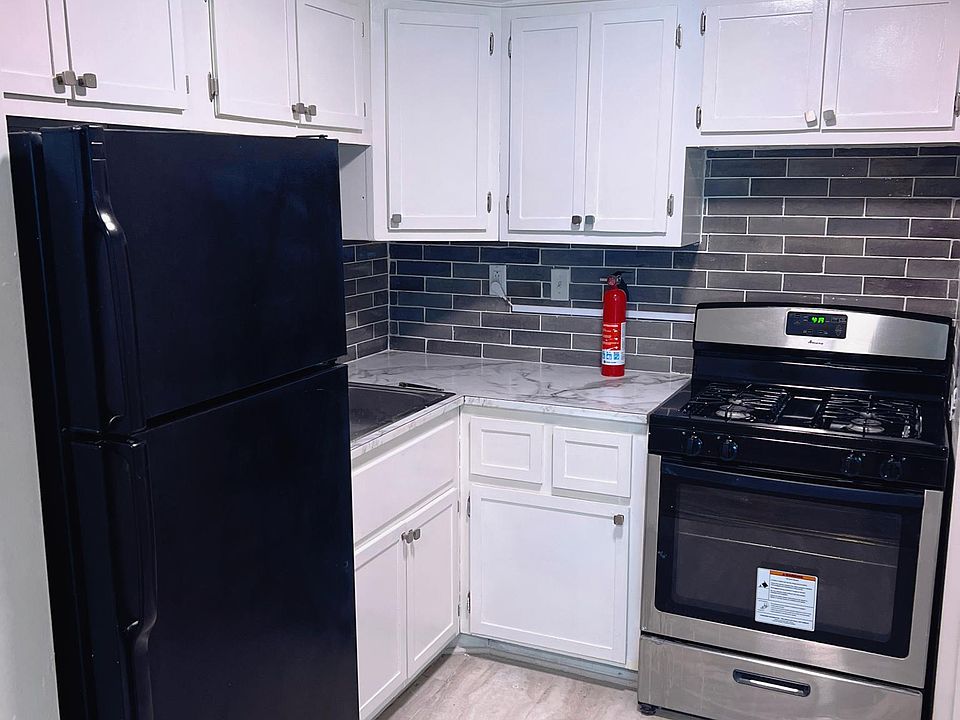 2651 Daphne Rd FLOOR 2, Philadelphia, PA 19131 | Zillow