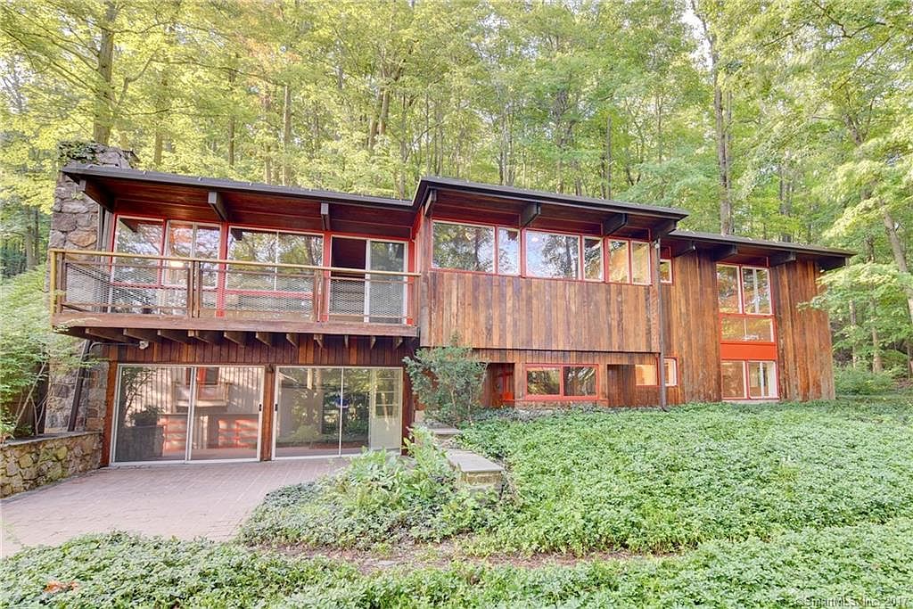 68 Mountain View Ter, Northford, CT 06472 | Zillow