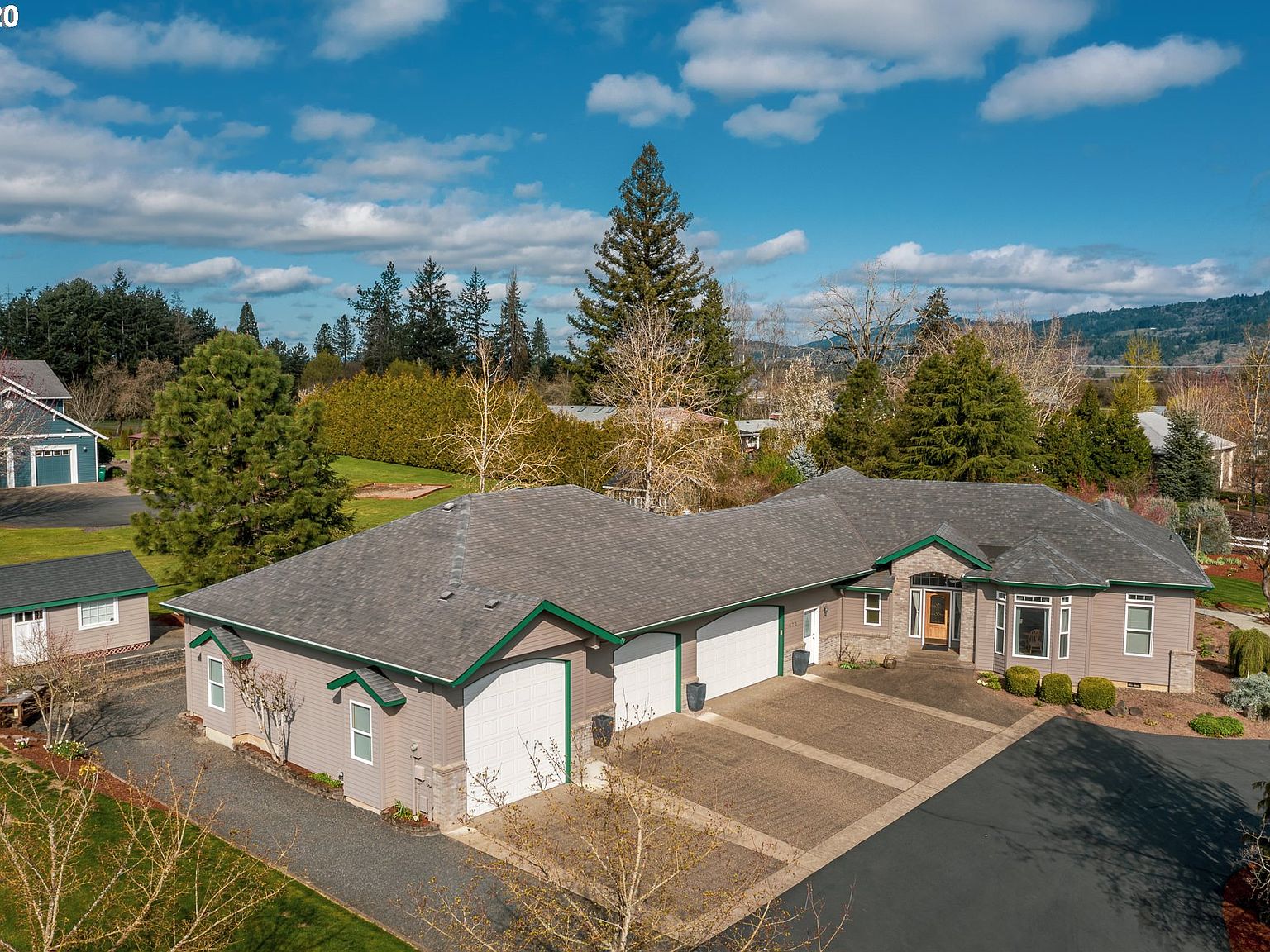 875 NE Chehalem Dr, Newberg, OR 97132 | Zillow