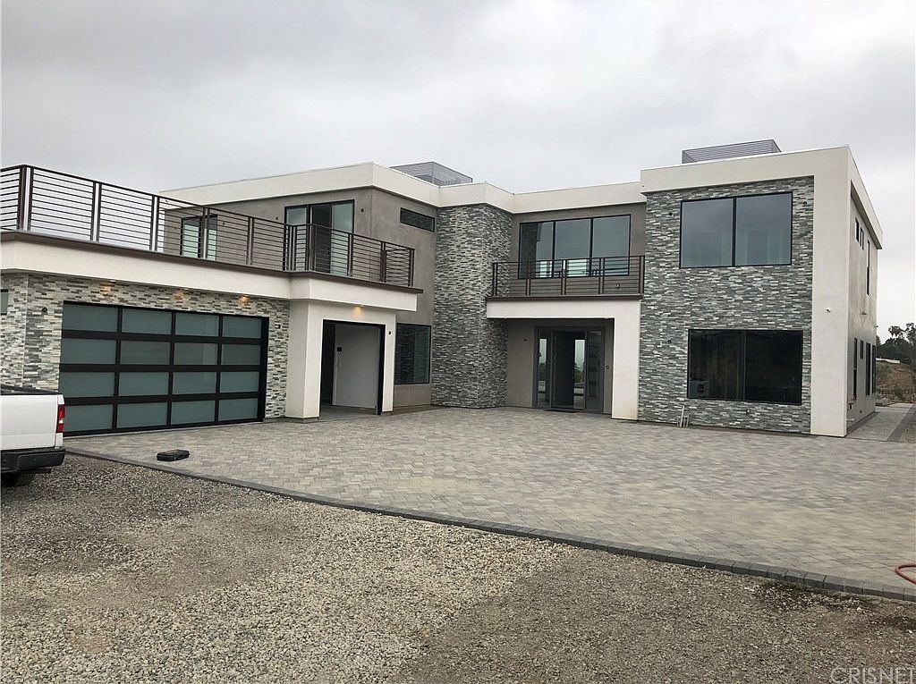 4838 Calderon Rd, Woodland Hills, CA 91364 | Zillow