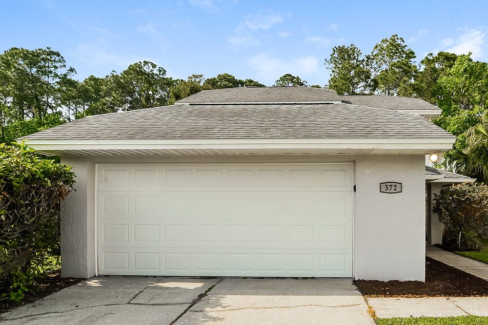 372 Goldstone Ct, Lake Mary, FL 32746 | Zillow