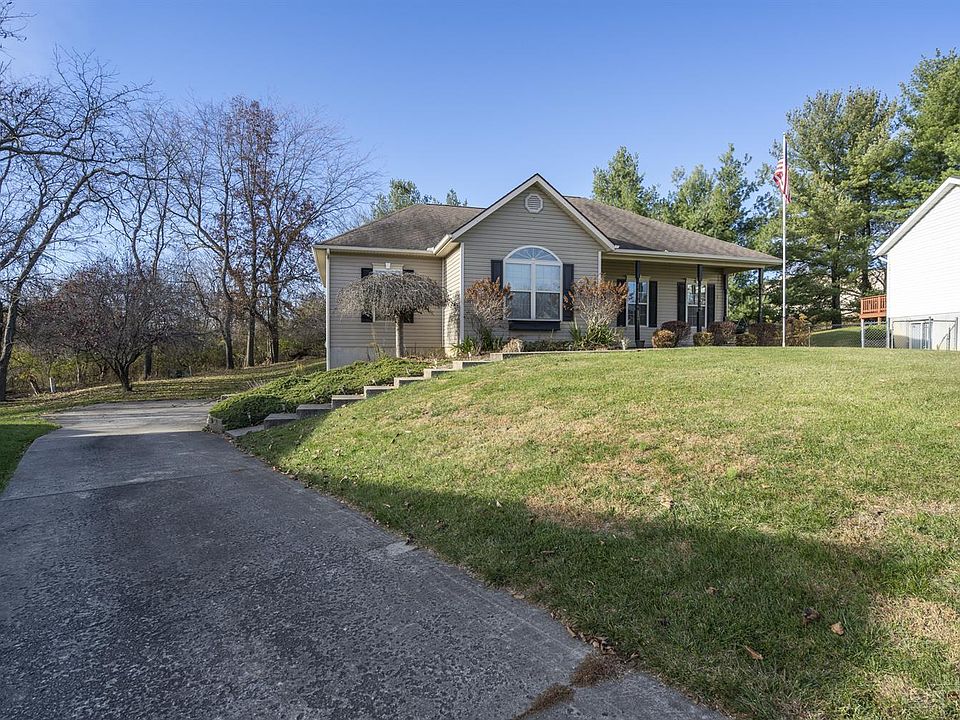 116 Robin Ln, Hillsboro, OH 45133 | Zillow