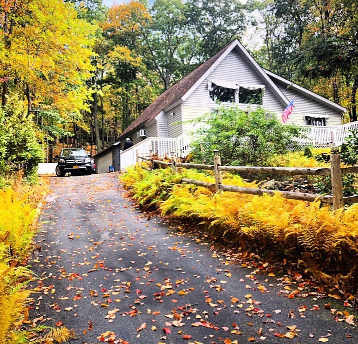 145 Canterbrook Dr, Lords Valley, PA 18428 | Zillow