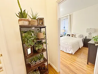 210 West 94th Street #5D in Upper West Side, Manhattan | StreetEasy