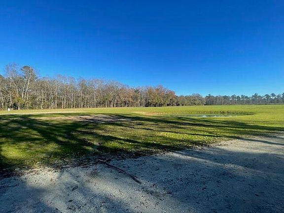 7 Old Wiggins Rd, Holly Hill, SC 29059 | Zillow