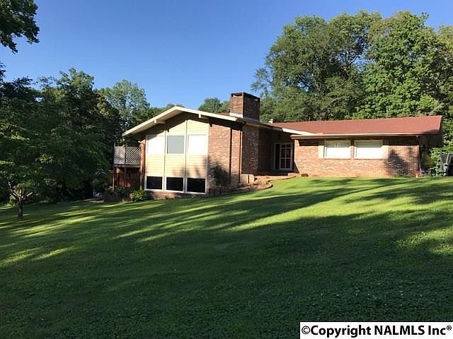 1703 Roseberry Dr, Scottsboro, AL 35769 | Zillow