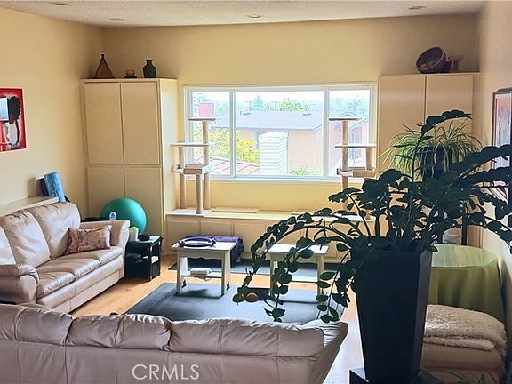 5011 W 59th St, Los Angeles, CA 90056 | MLS #DW24115995 | Zillow