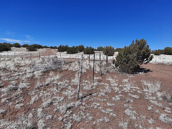 LOT 1383 N Anvil Rock Rd, Seligman, AZ 86337 | MLS #1054845 | Zillow