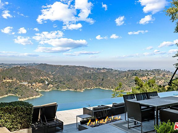 2170 Stradella Rd, Los Angeles, CA 90077 | MLS #22-167511 | Zillow