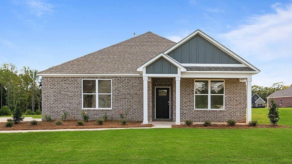 215 Ryma Oaks Ct, Dothan, AL 36301 | MLS #199371 | Zillow