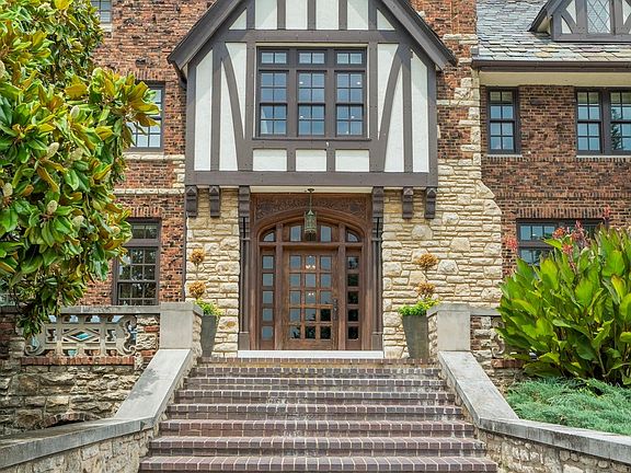 1414 S Galveston Ave, Tulsa, OK 74127 | MLS #2224142 | Zillow