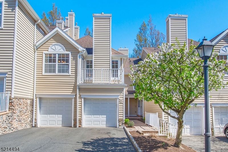 8 Springholm Dr, Berkeley Heights, NJ 07922 | Zillow