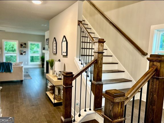 3139 Stonegate Dr SW, Atlanta, GA 30331 | MLS #10329822 | Zillow