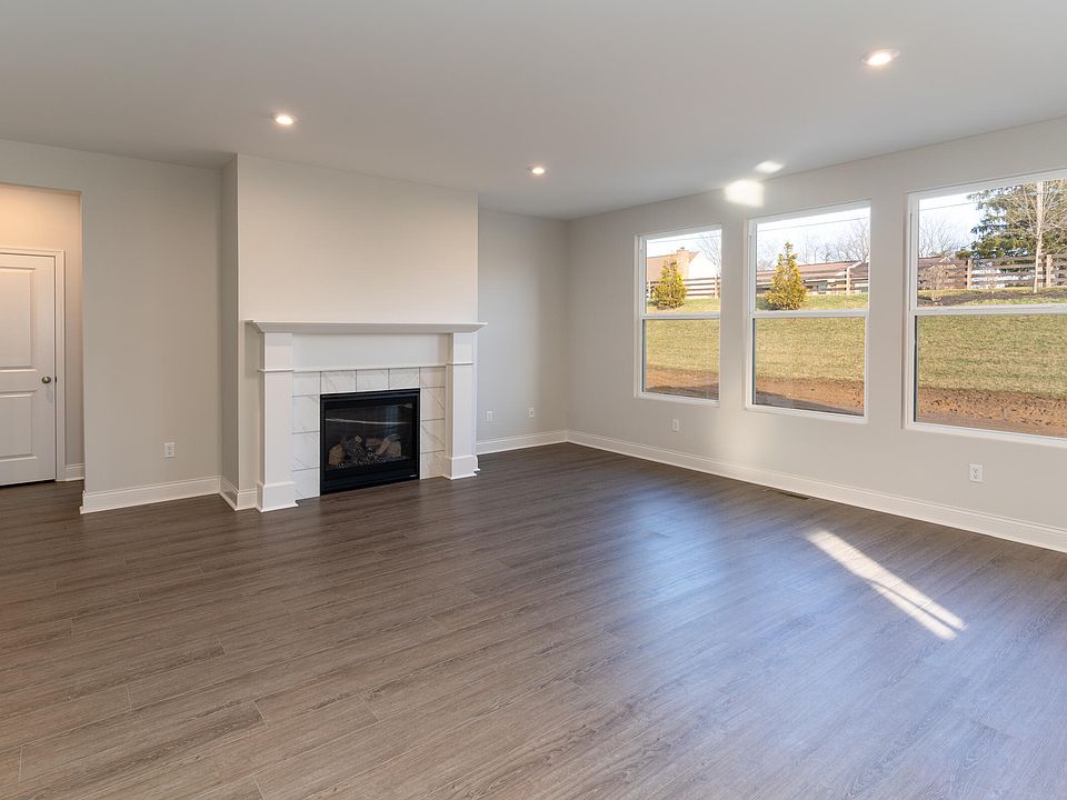 7715 E Timber Creek Dr, Alexandria, KY 41001 | Zillow