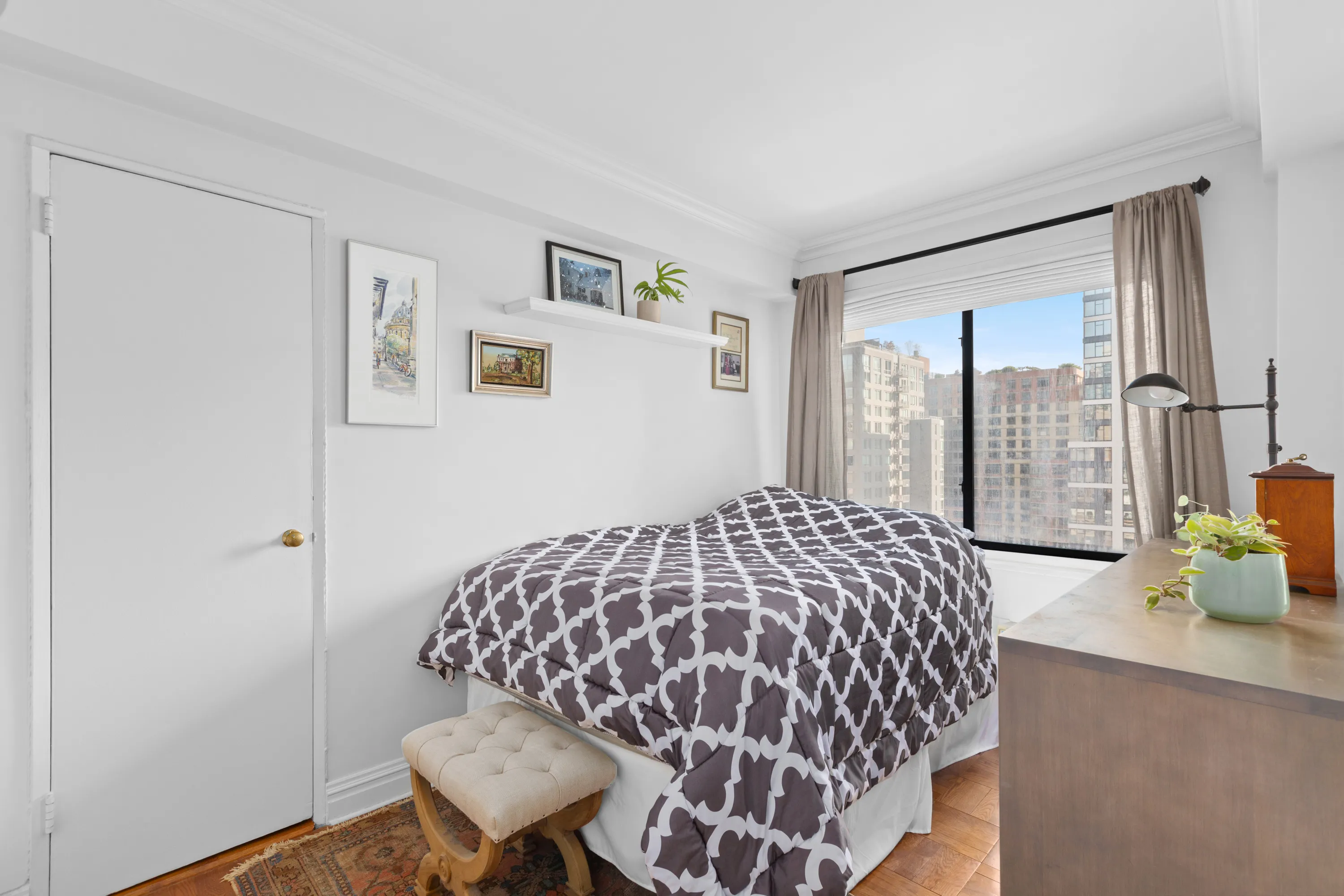 200 East 36th Street #16G in Murray Hill, Manhattan | StreetEasy