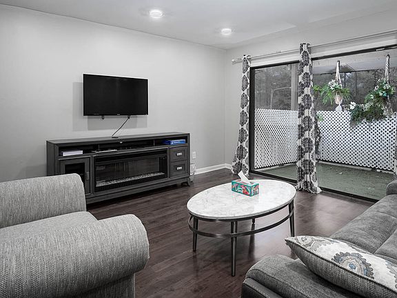 543 Pine Ridge Pl, Raleigh, NC 27609 | MLS #10082662 | Zillow