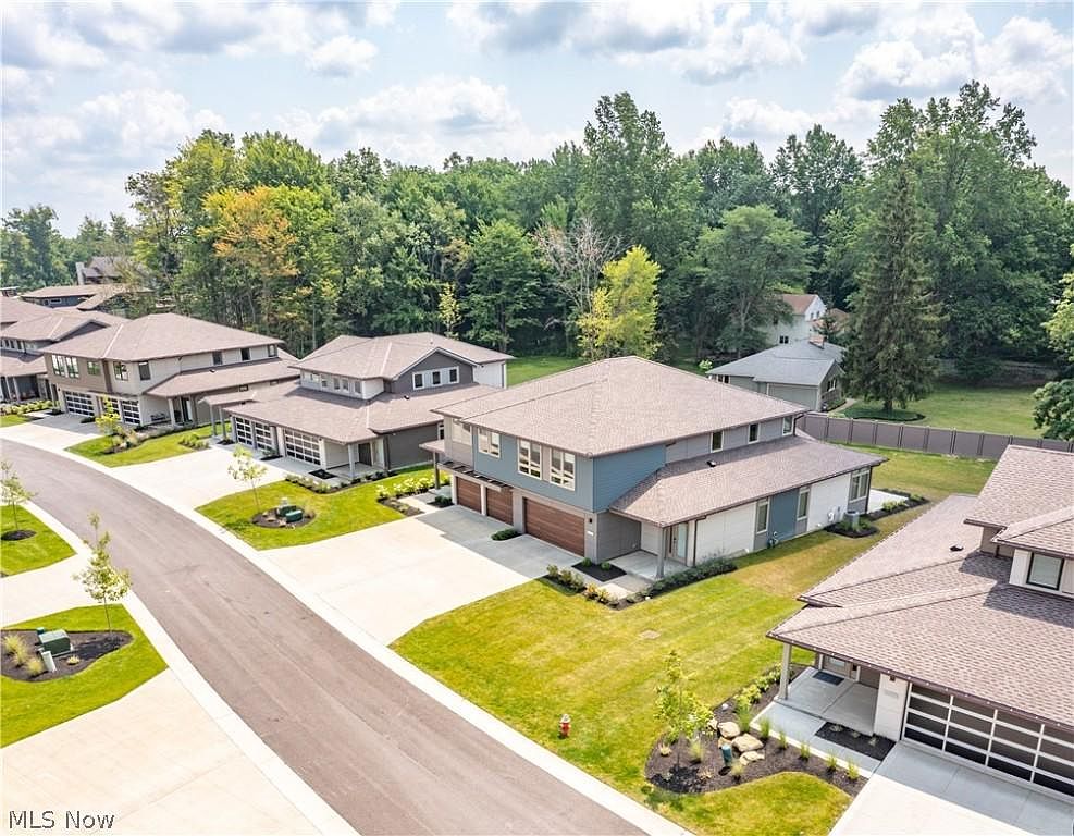 28790 Addison Ct, Cleveland, OH 44124 | Zillow