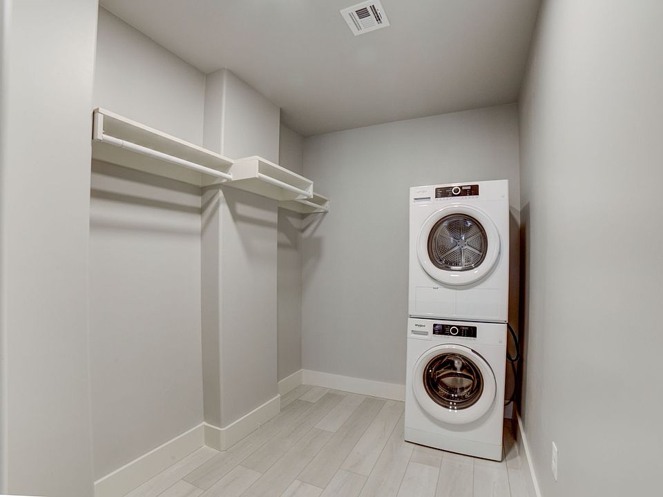 The Reunion Building - 9 E 4th St Tulsa OK | Zillow