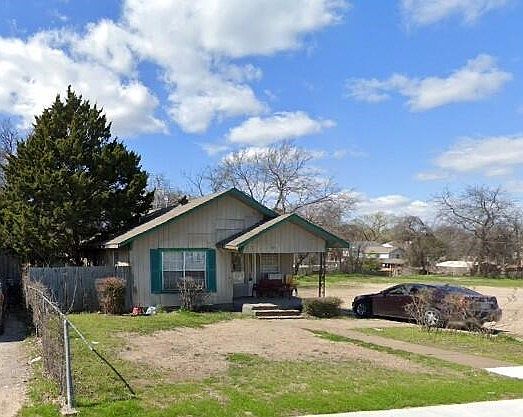 2731 Michigan Ave, Dallas, TX 75216 | Zillow