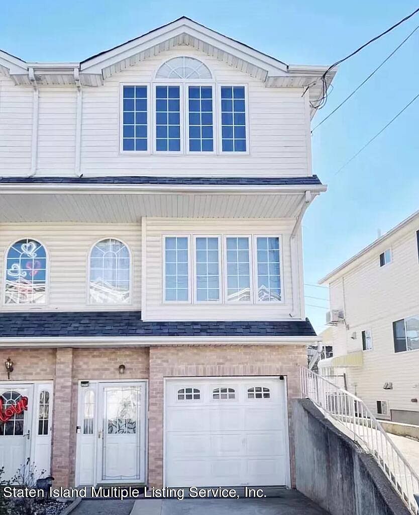 32 Anjali Loop, Staten Island, NY 10314 | Zillow
