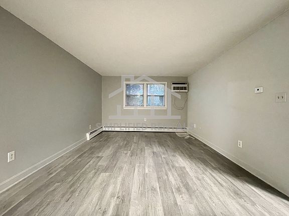 41 Delmont St APT 1, Methuen, MA 01844 | Zillow