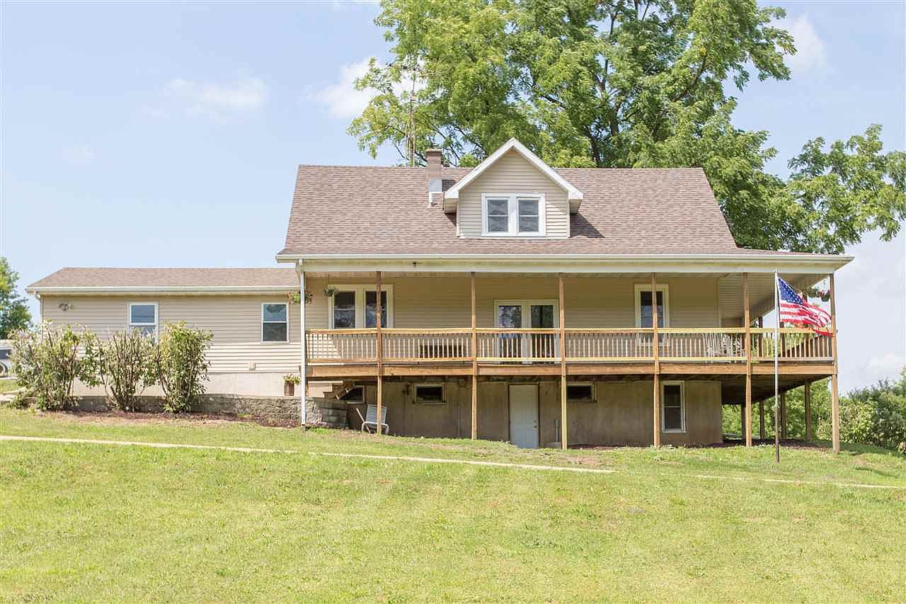 22555 Finleys Landing Rd, Sherrill, IA 52073 | Zillow