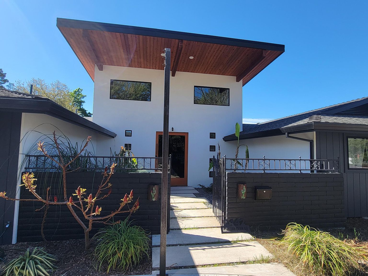 2442 Country Club Dr, Medford, OR 97504 | MLS #220182843 | Zillow