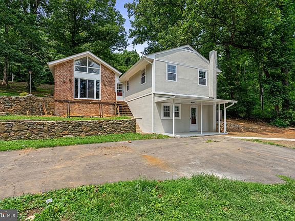 5333 Merry Oaks Rd, The Plains, VA 20198 | MLS #VAFQ2008934 | Zillow