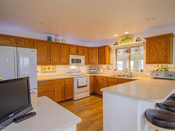 43996 Belmont Centerville Rd, Belmont, OH 43718 | MLS #5114075 | Zillow