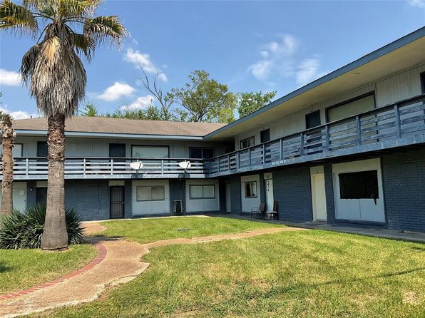 Apartment Complex - Houston TX Real Estate - 17 Homes For Sale | Zillow