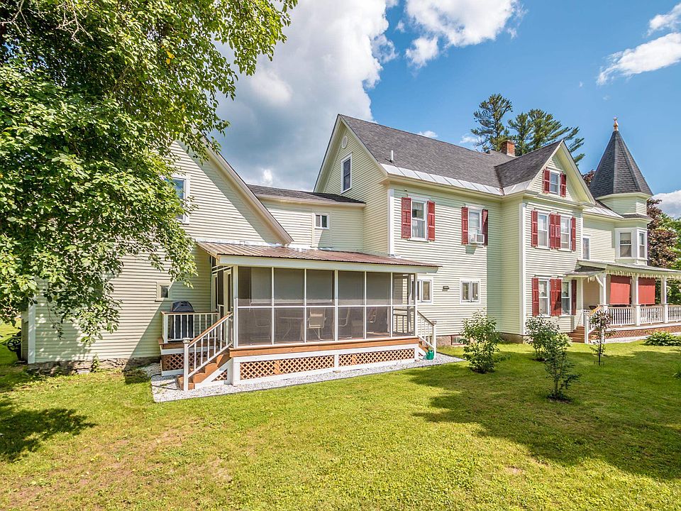 17 Park Street, Whitefield, NH 03598 | Zillow