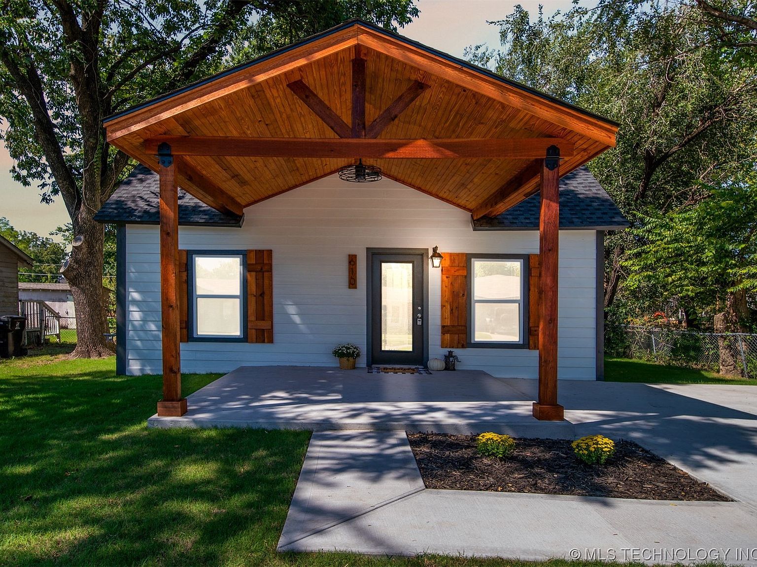 610 N Cedar Ave, Broken Arrow, OK 74012 | Zillow