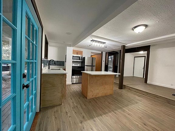 10020 Jungle St, New Port Richey, FL 34654 | MLS #S5116594 | Zillow